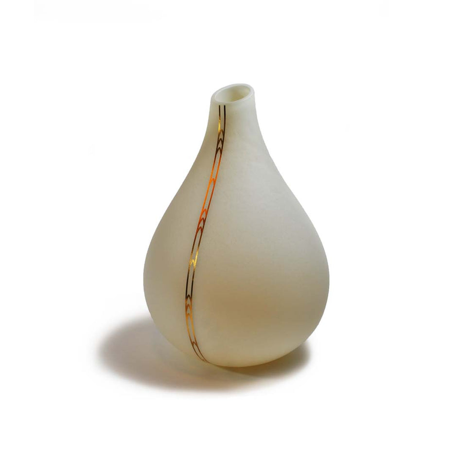 Cream Gold Etched Gourd | Te Rongo Kirkwood – New Zealand Glassworks